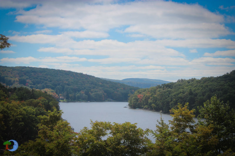 Experience a Romantic Getaway in Maryland at Deep Creek Lake | Blue ...